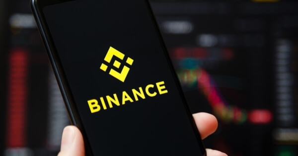 Binance Hires Former IRS Special Agents to Ramp Up Its Compliance Team